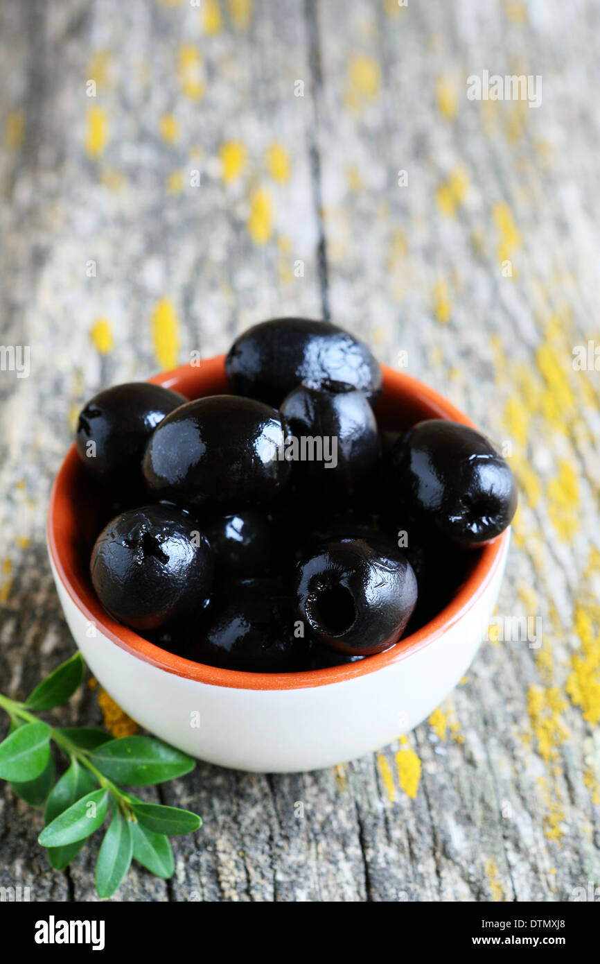 Small black olives hi-res stock photography and images - Alamy