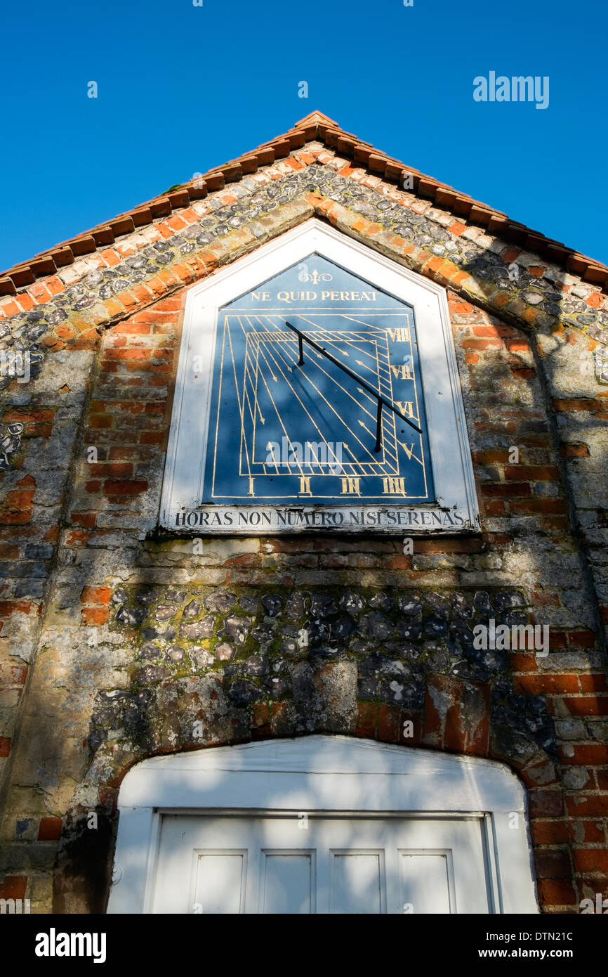 Dial house hi-res stock photography and images - Alamy