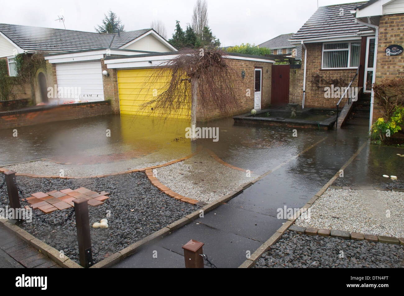 Datchet Floods. Water levels high around property, businesses and ...