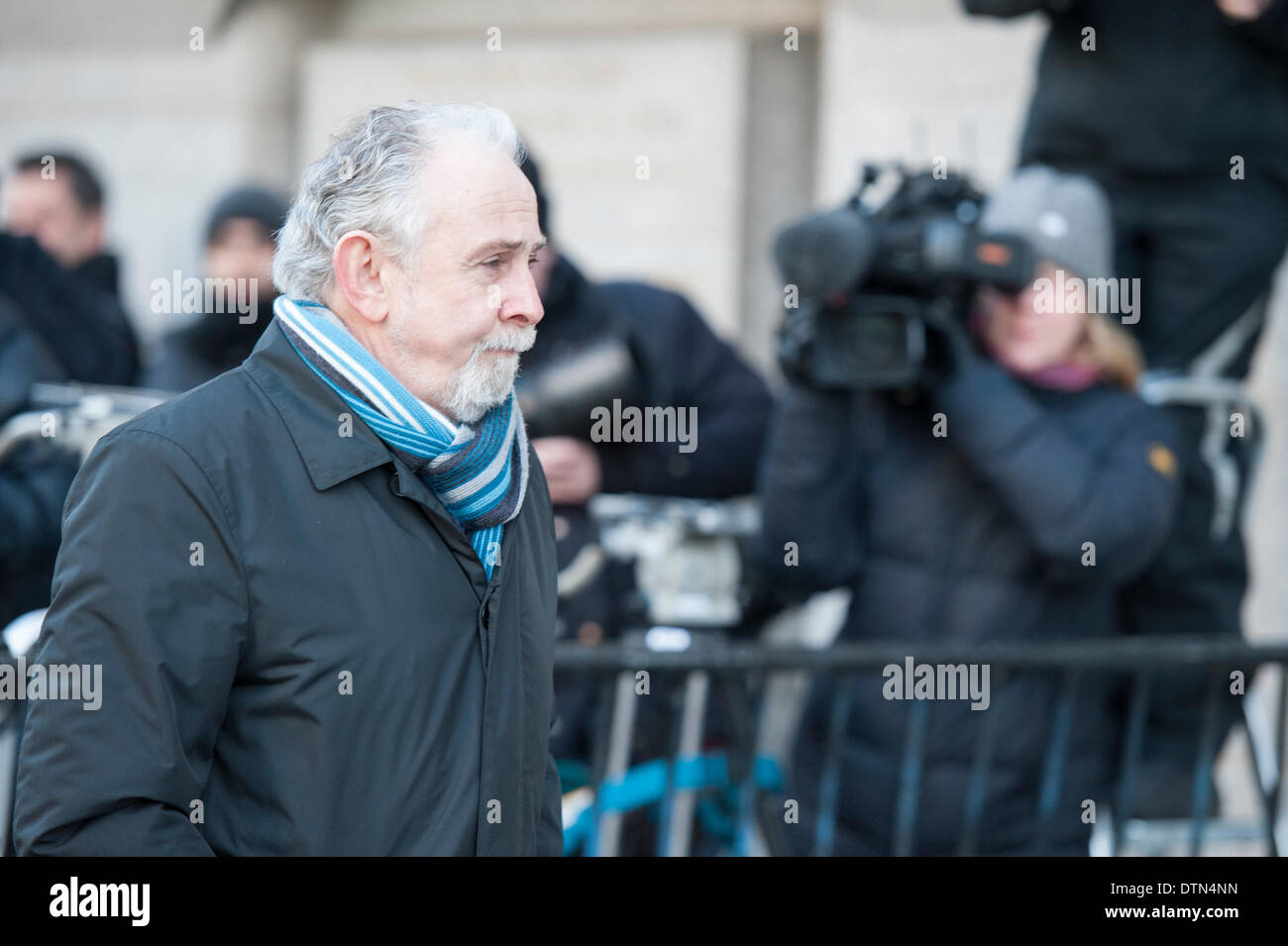 Ira bomb hyde park hi-res stock photography and images - Alamy