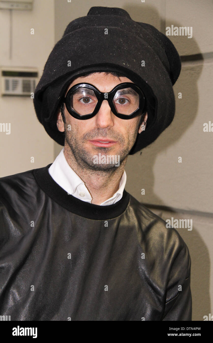 Manos samartzis hi-res stock photography and images - Alamy