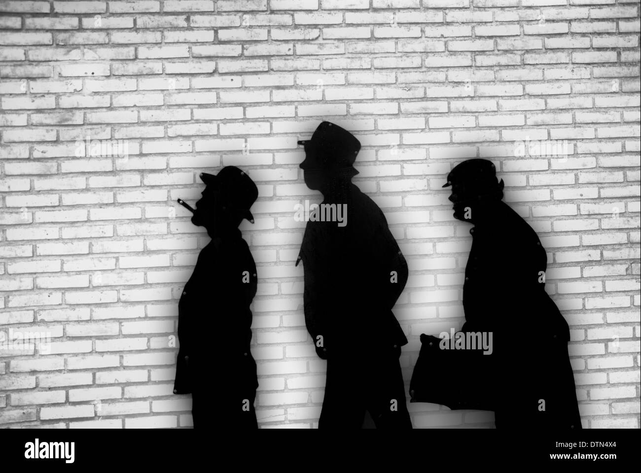 Shadow figures hi-res stock photography and images - Alamy