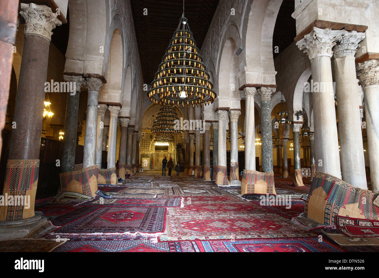 Sidi Okba Mosque Stock Photos & Sidi Okba Mosque Stock Images - Alamy