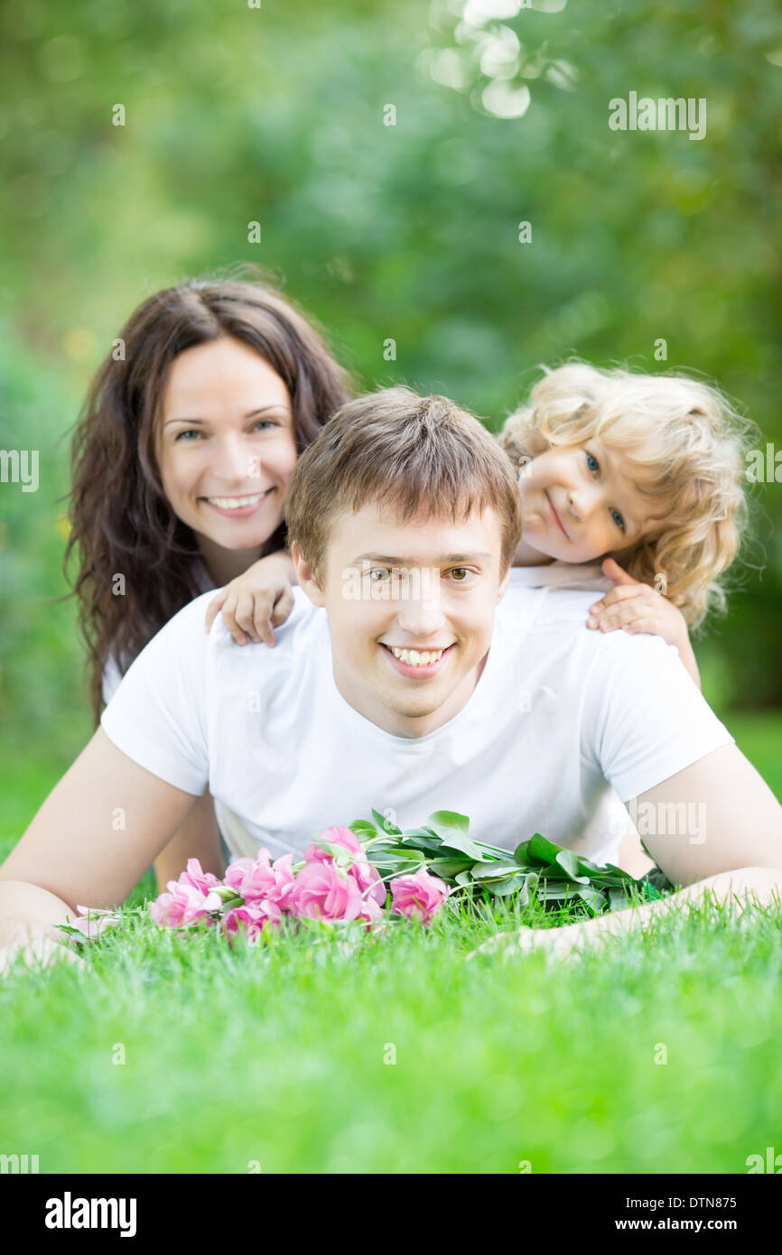Family having fun outdoors hi-res stock photography and images - Alamy