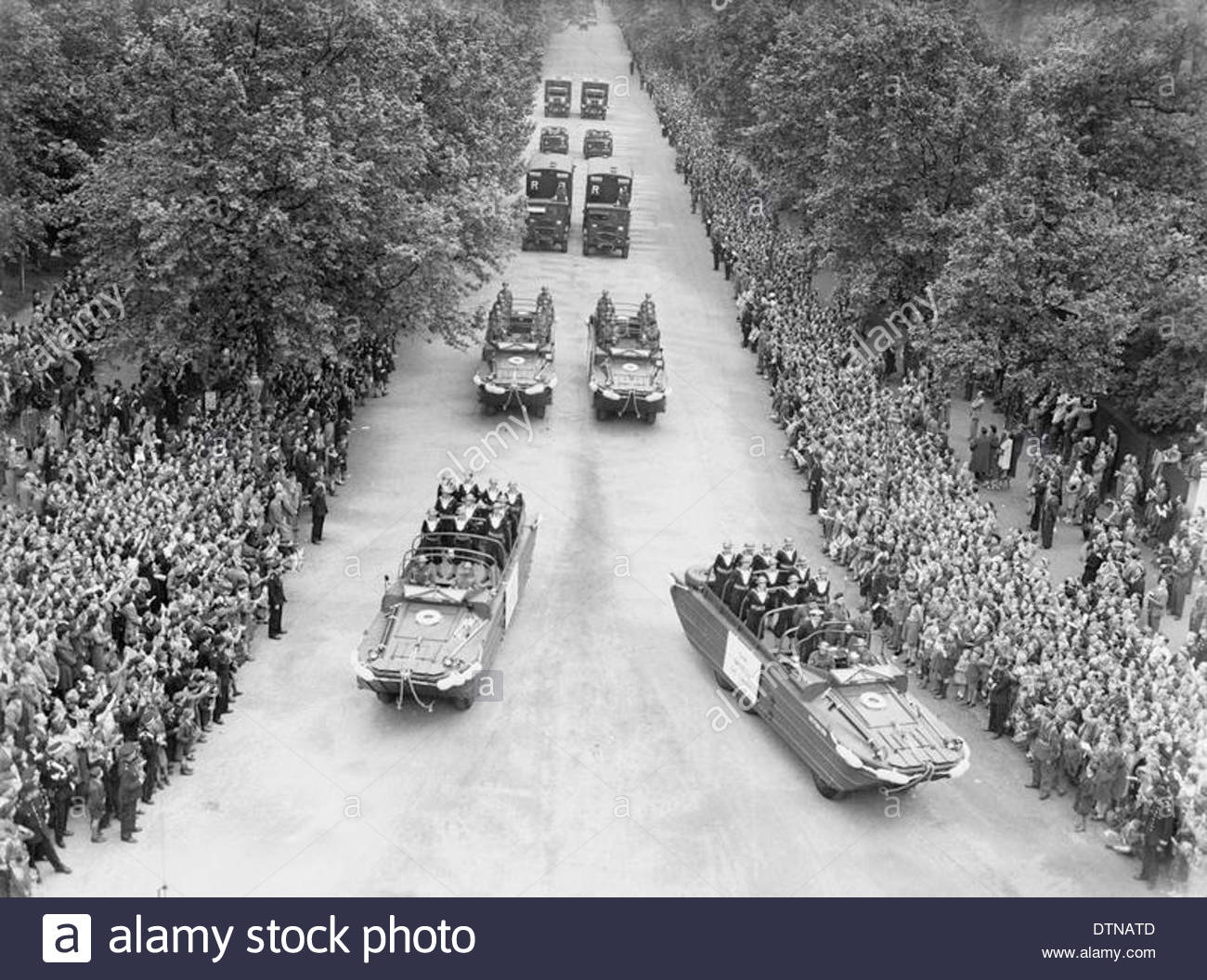 1946 Victory Parade Stock Photos & 1946 Victory Parade Stock Images - Alamy