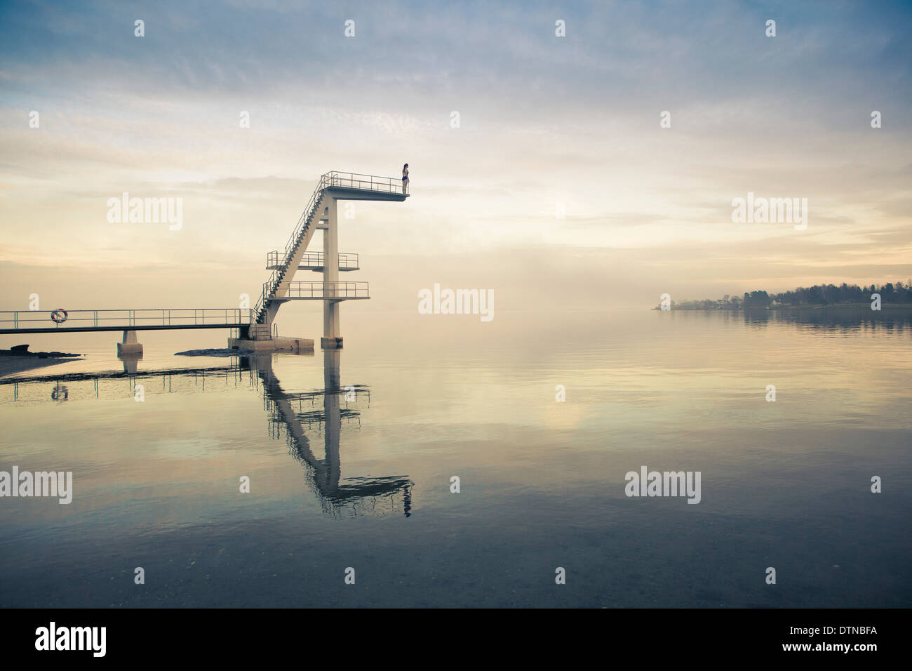 Diver On The Platform High Resolution Stock Photography and Images - Alamy