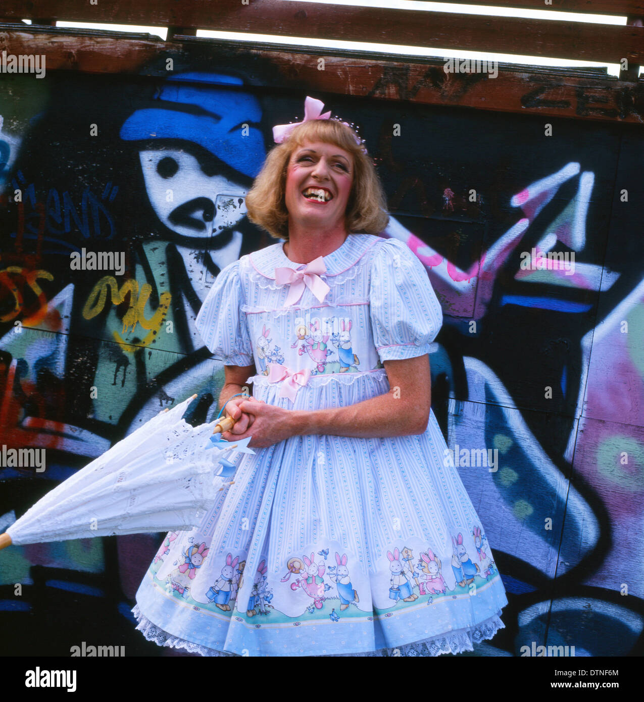 British artist Grayson Perry portrait 2003 Turner Prize winner in ...