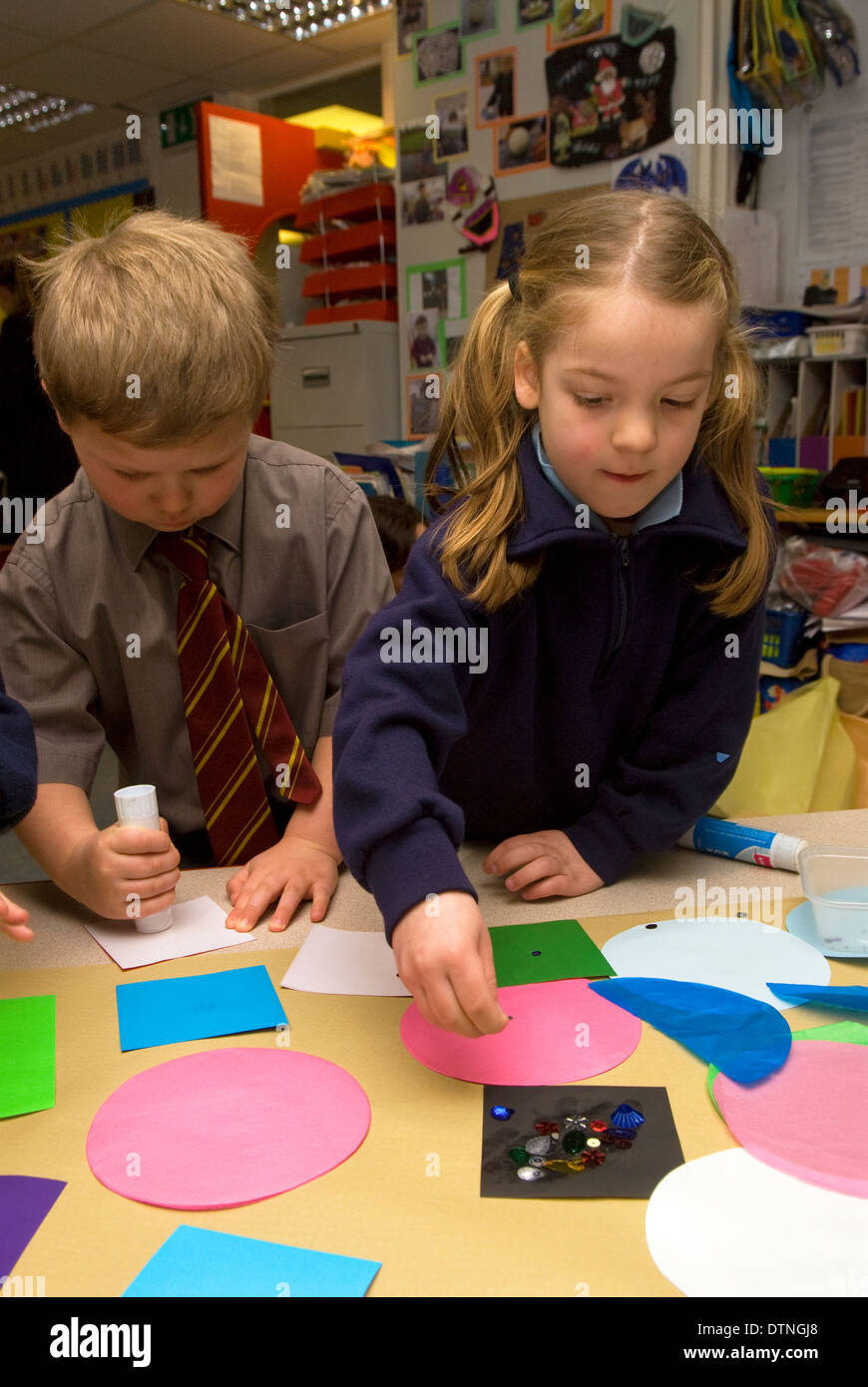 Children classroom craft hi-res stock photography and images - Alamy