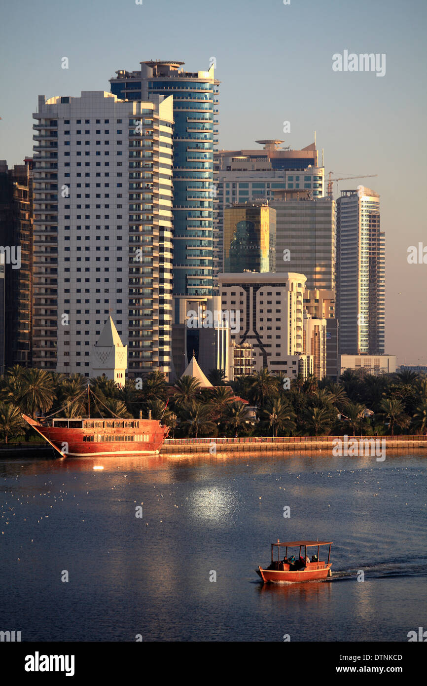 Lagoon with boats hi-res stock photography and images - Alamy