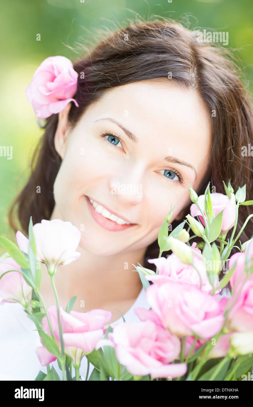 Beautiful flowers hi-res stock photography and images - Alamy