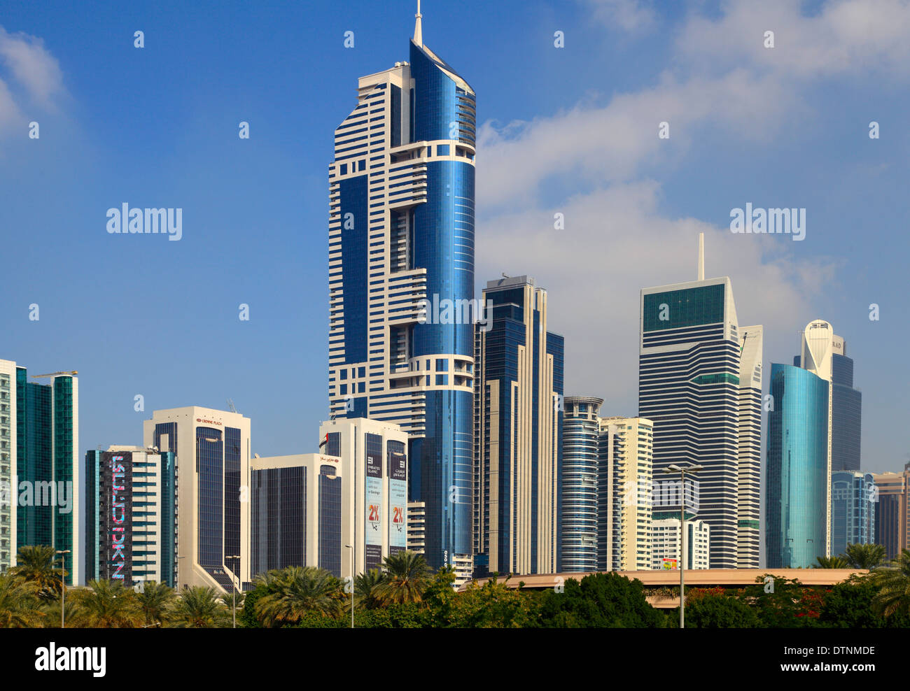 United Arab Emirates, Dubai, Sheikh Zayed Road, skyline, skyscrapers ...