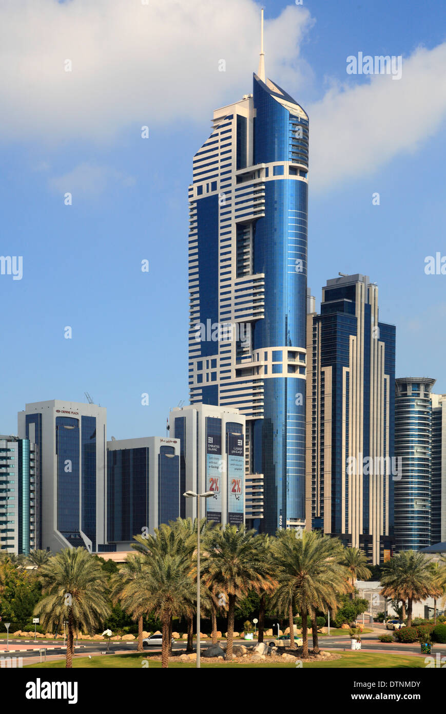 United Arab Emirates, Dubai, Sheikh Zayed Road, skyline, skyscrapers ...