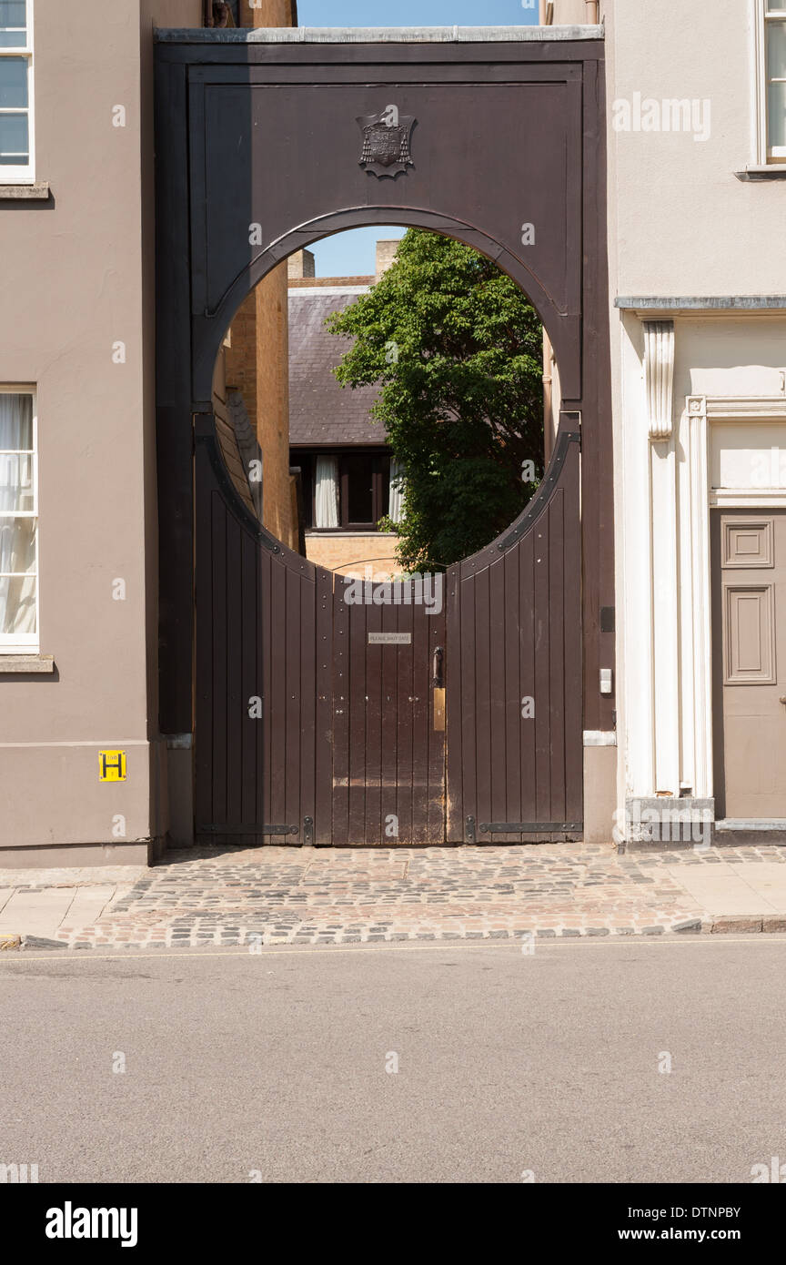 Timber gateway with interesting design in Oxford Stock Photo - Alamy
