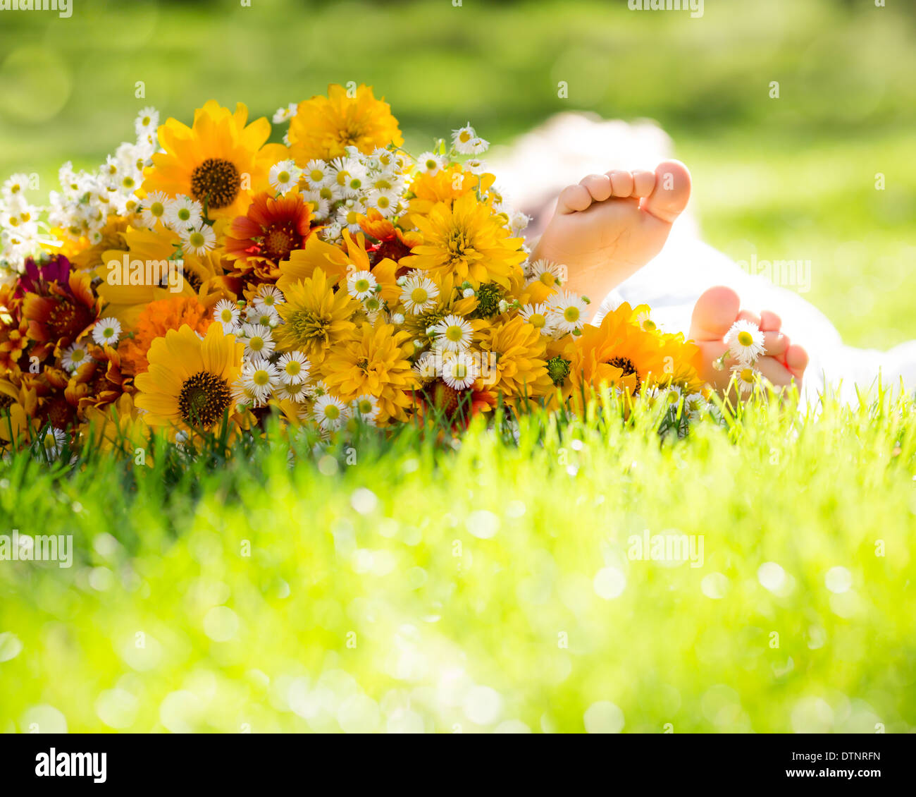 Baby feet flowers hi-res stock photography and images - Alamy