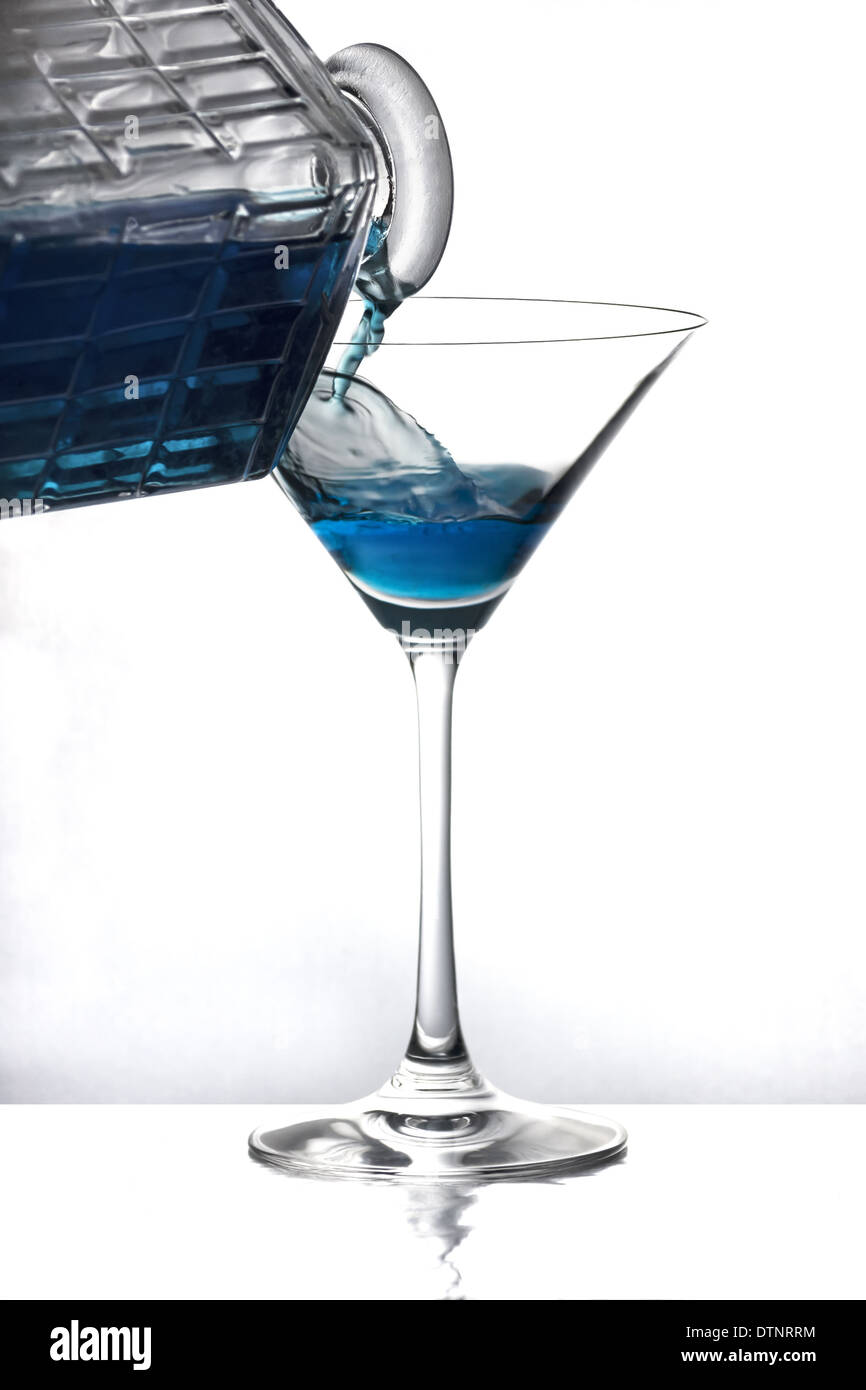 Pouring a drink Stock Photo - Alamy