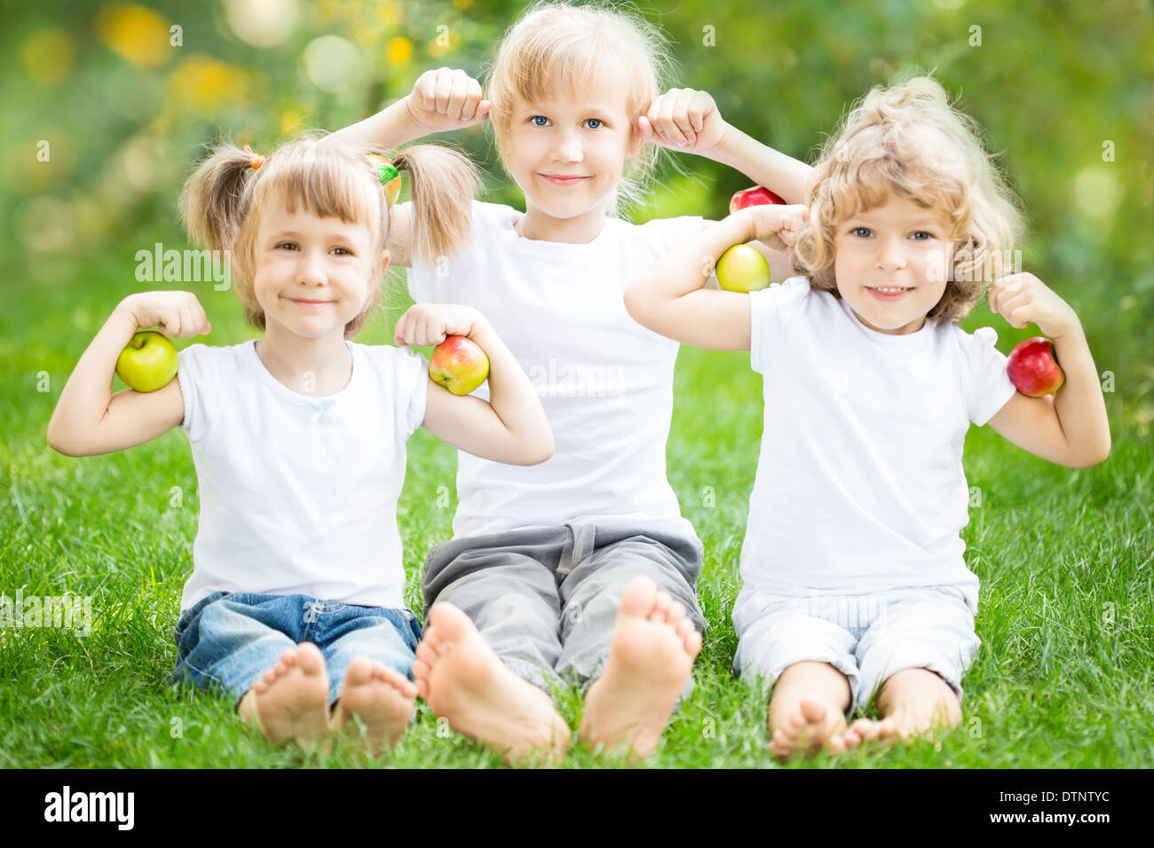 Power of friends hi-res stock photography and images - Alamy