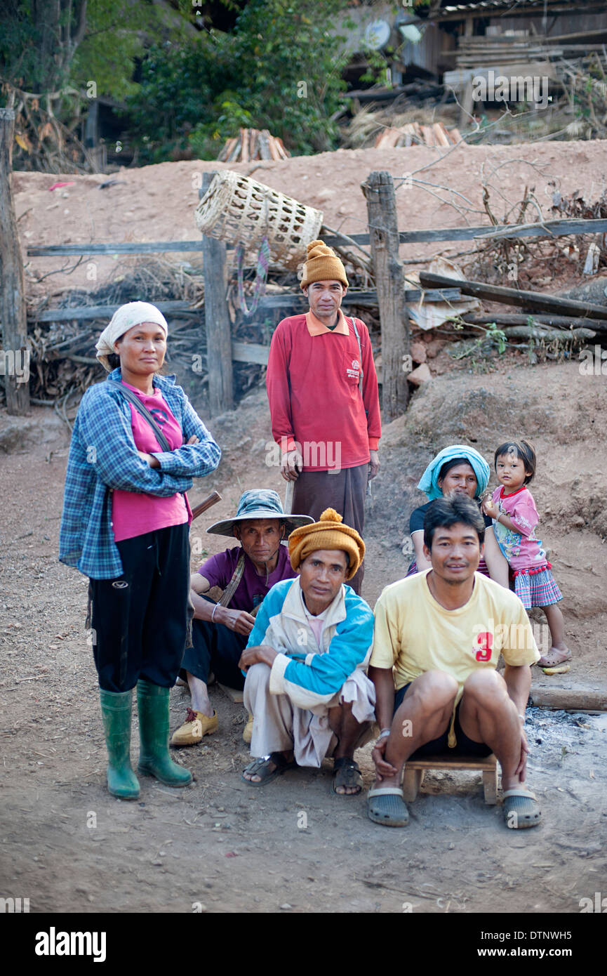Group of villagers hi-res stock photography and images - Alamy