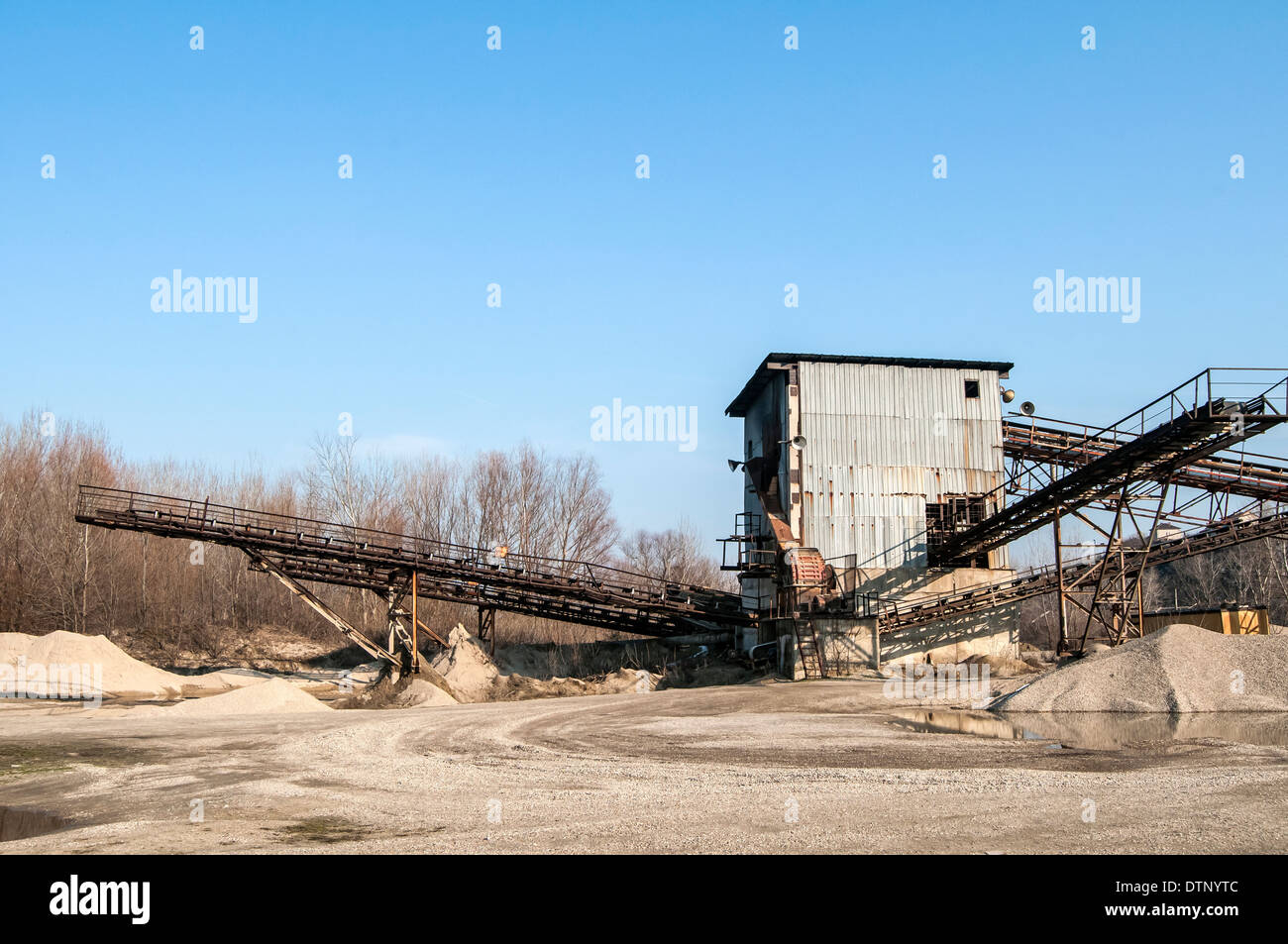 Gravel sorting facility Stock Photo - Alamy