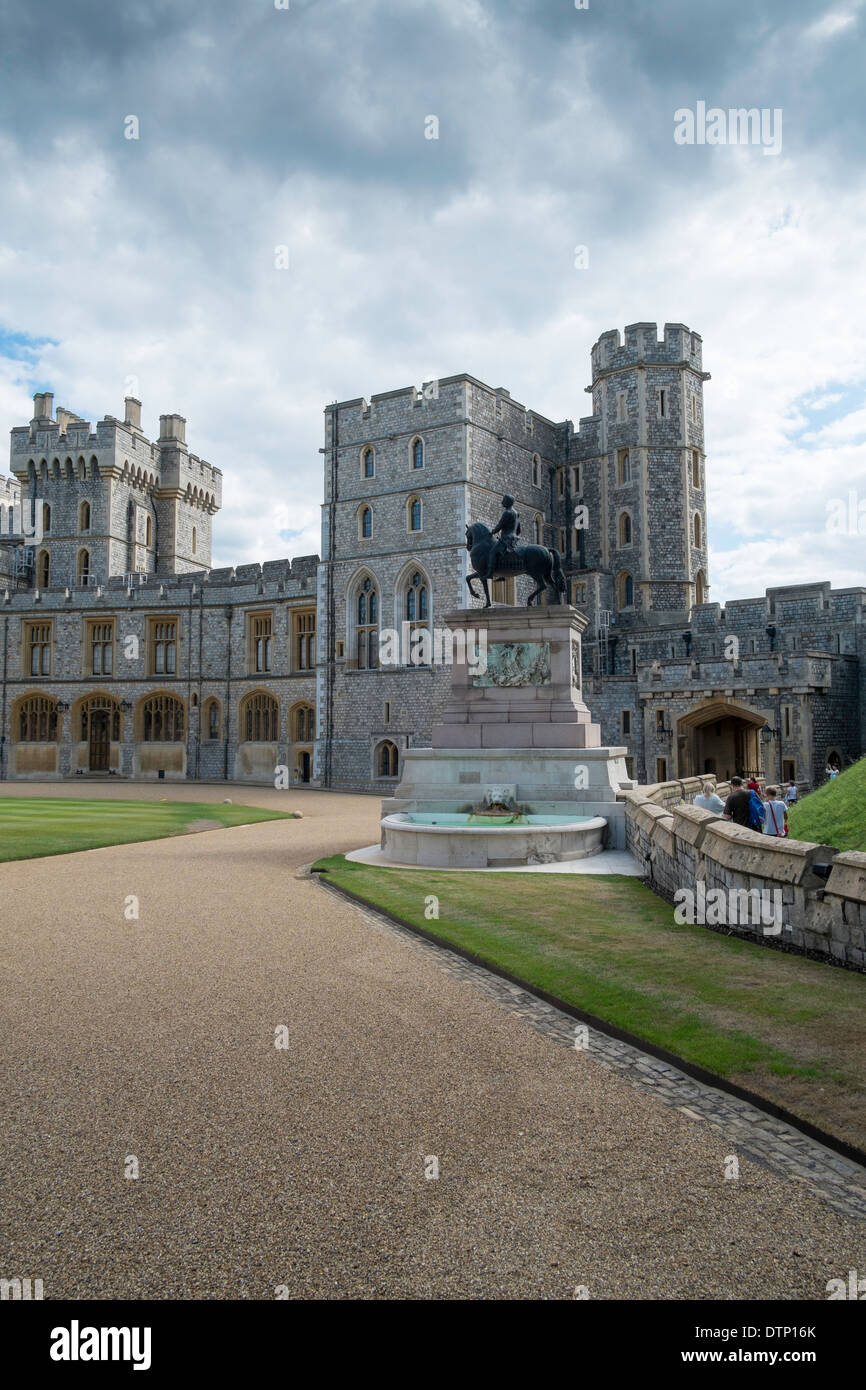 Windsor Castle with statue of King Charles II, England Stock Photo - Alamy