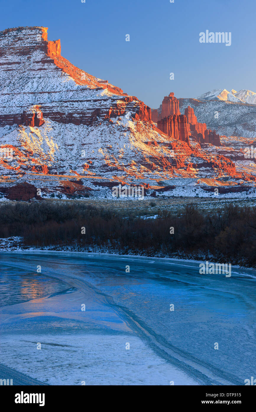 Fisher towers colorado blue sky hi-res stock photography and images - Alamy