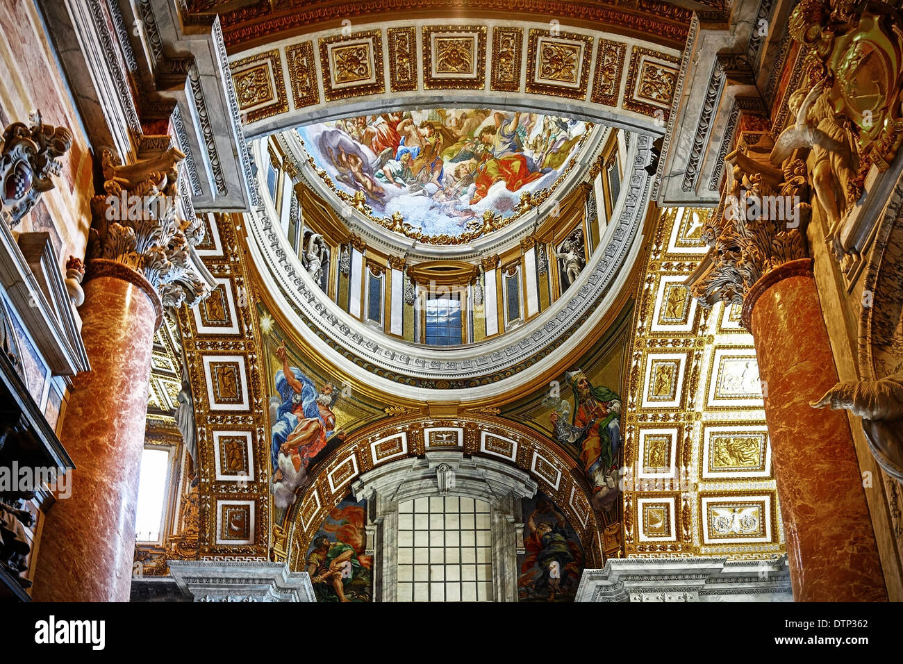 Basilica in rome hi-res stock photography and images - Alamy