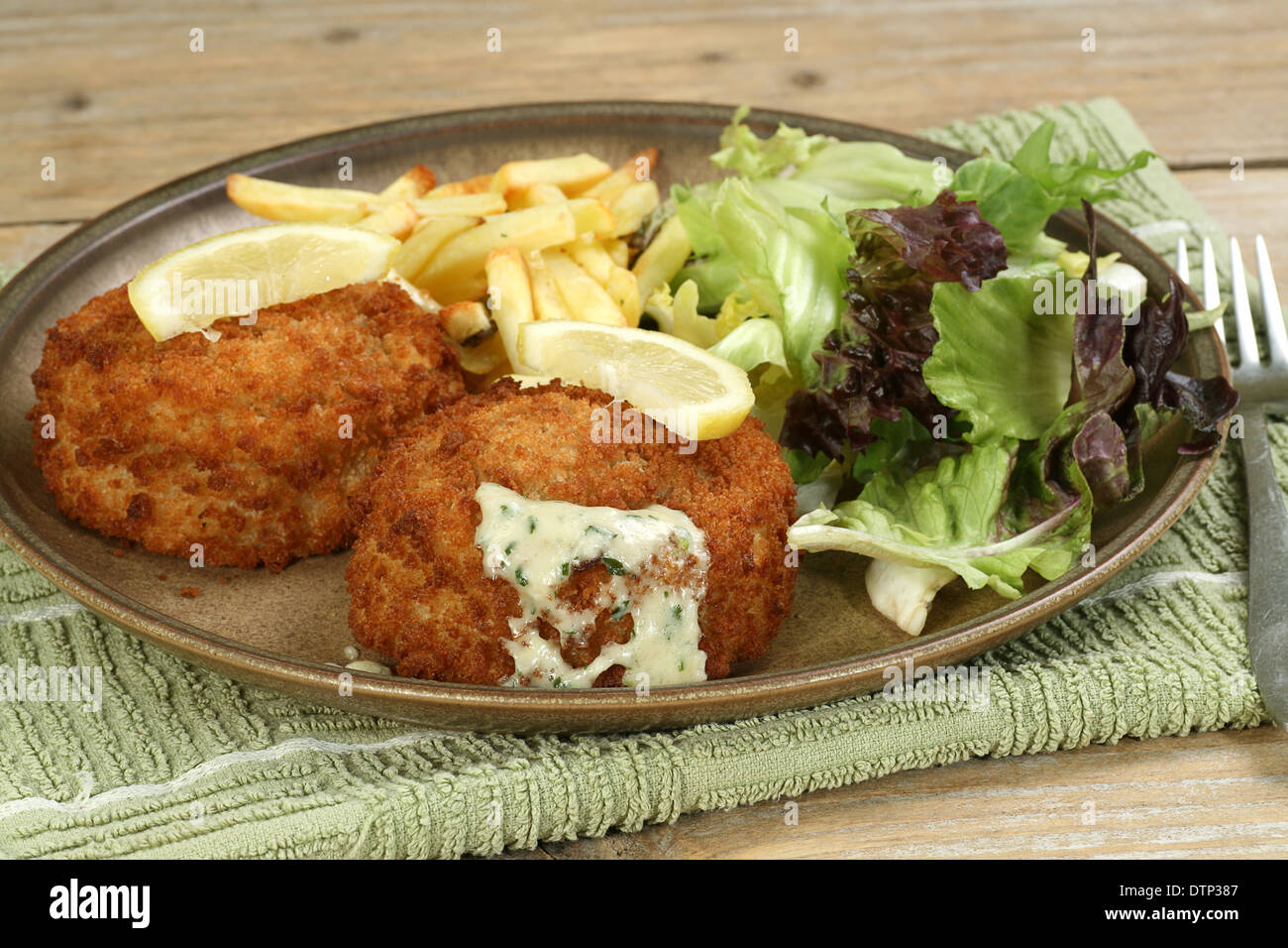 Breadcrumb fish cake hi-res stock photography and images - Alamy