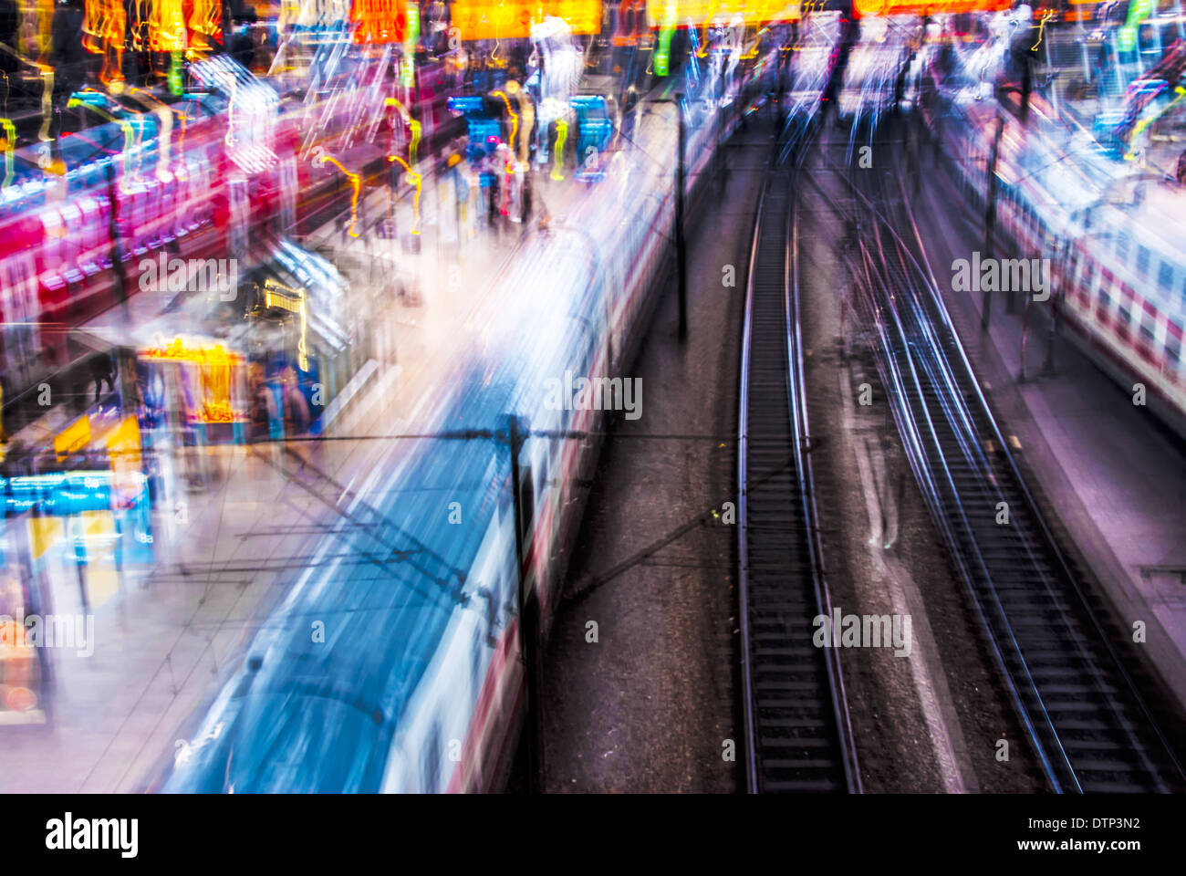 Changing train hi-res stock photography and images - Alamy