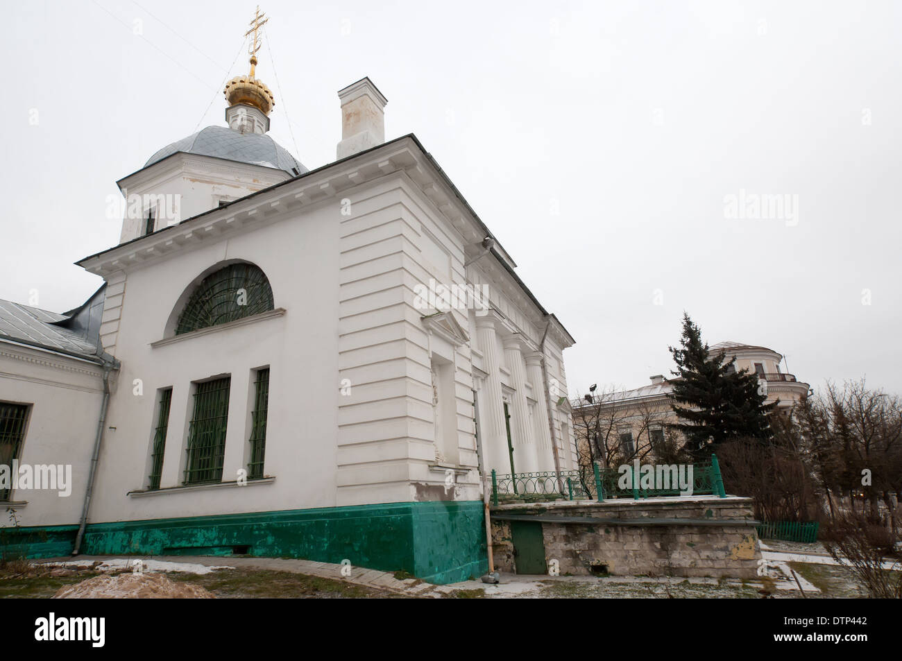 Church of the Resurrection of Christ (Three Confessors) in Tver city ...