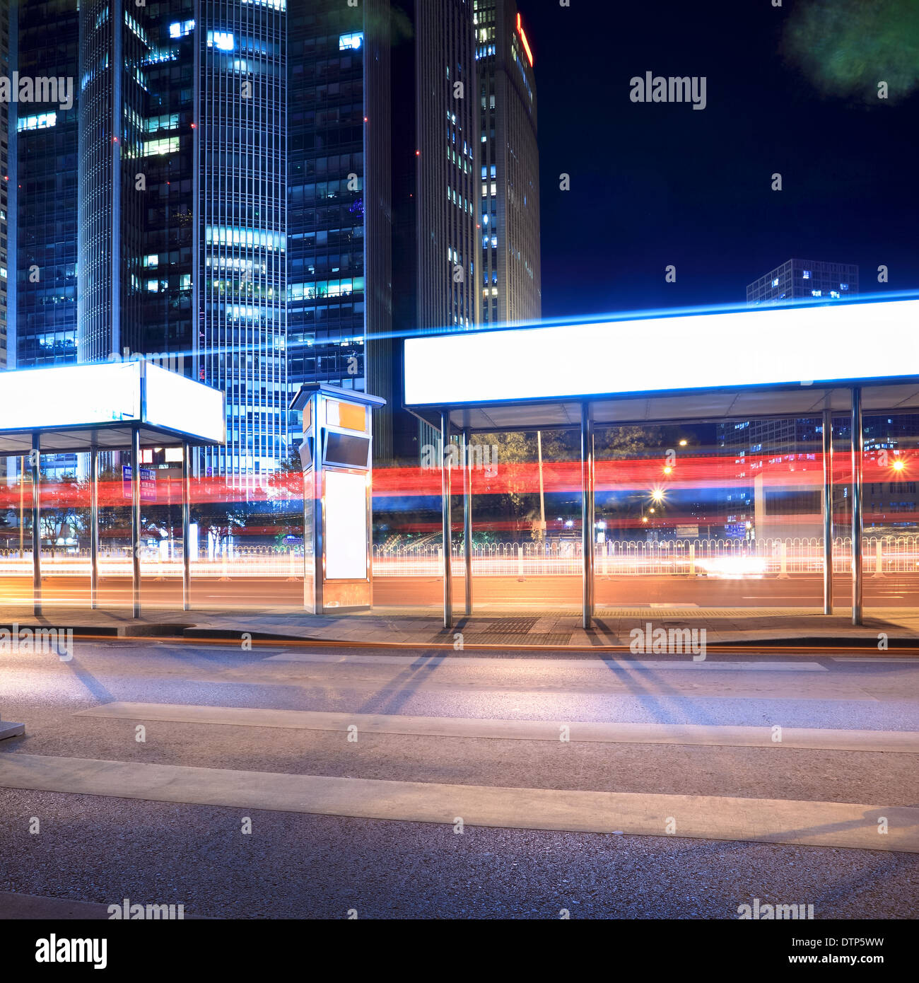 bus stop at night Stock Photo - Alamy