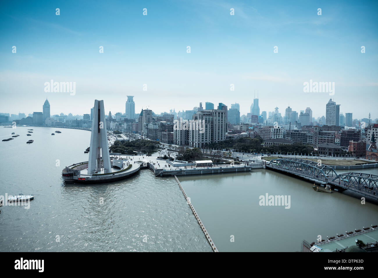 Bund center hi-res stock photography and images - Alamy