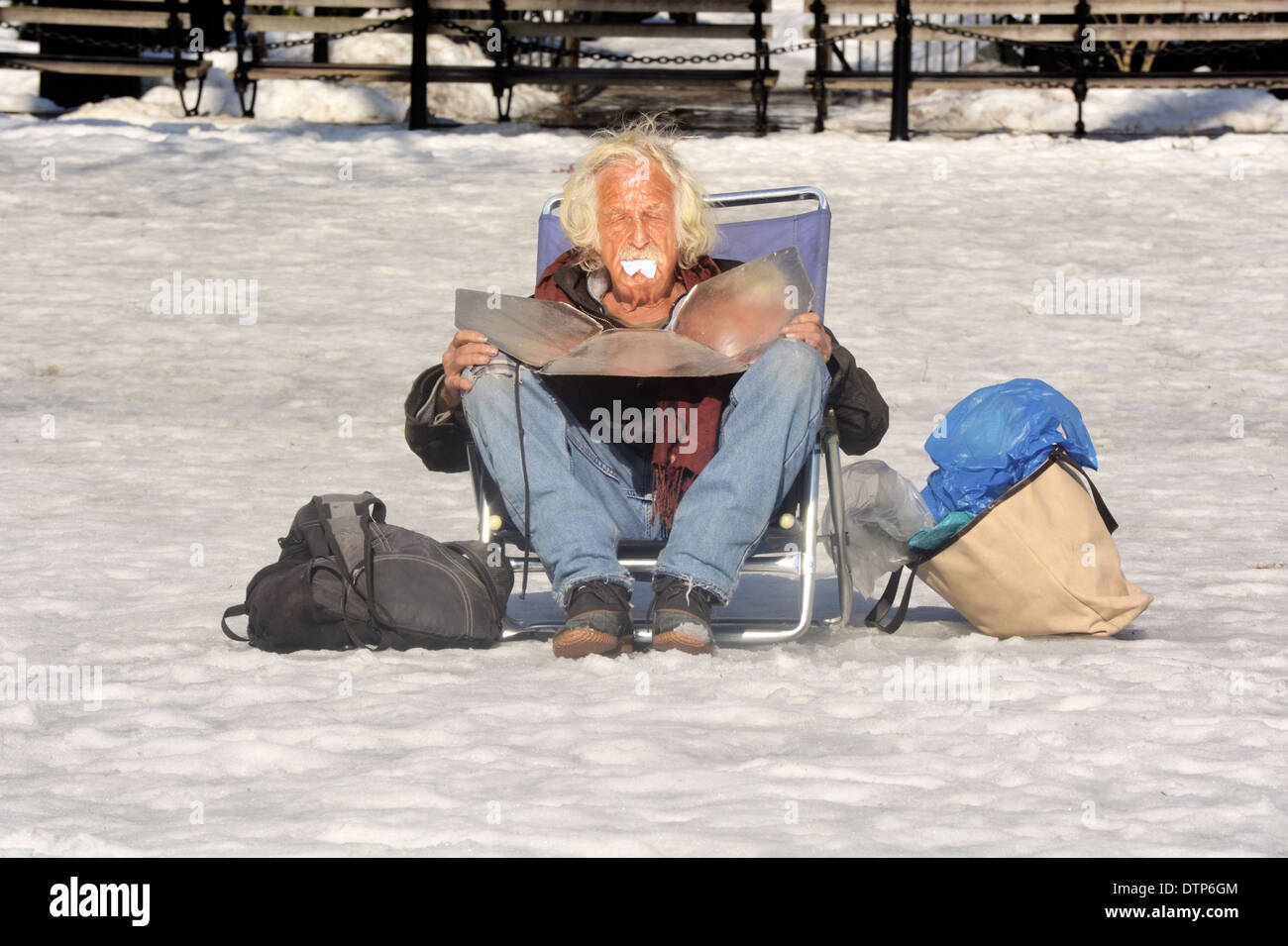 Sun tan reflector hi-res stock photography and images - Alamy