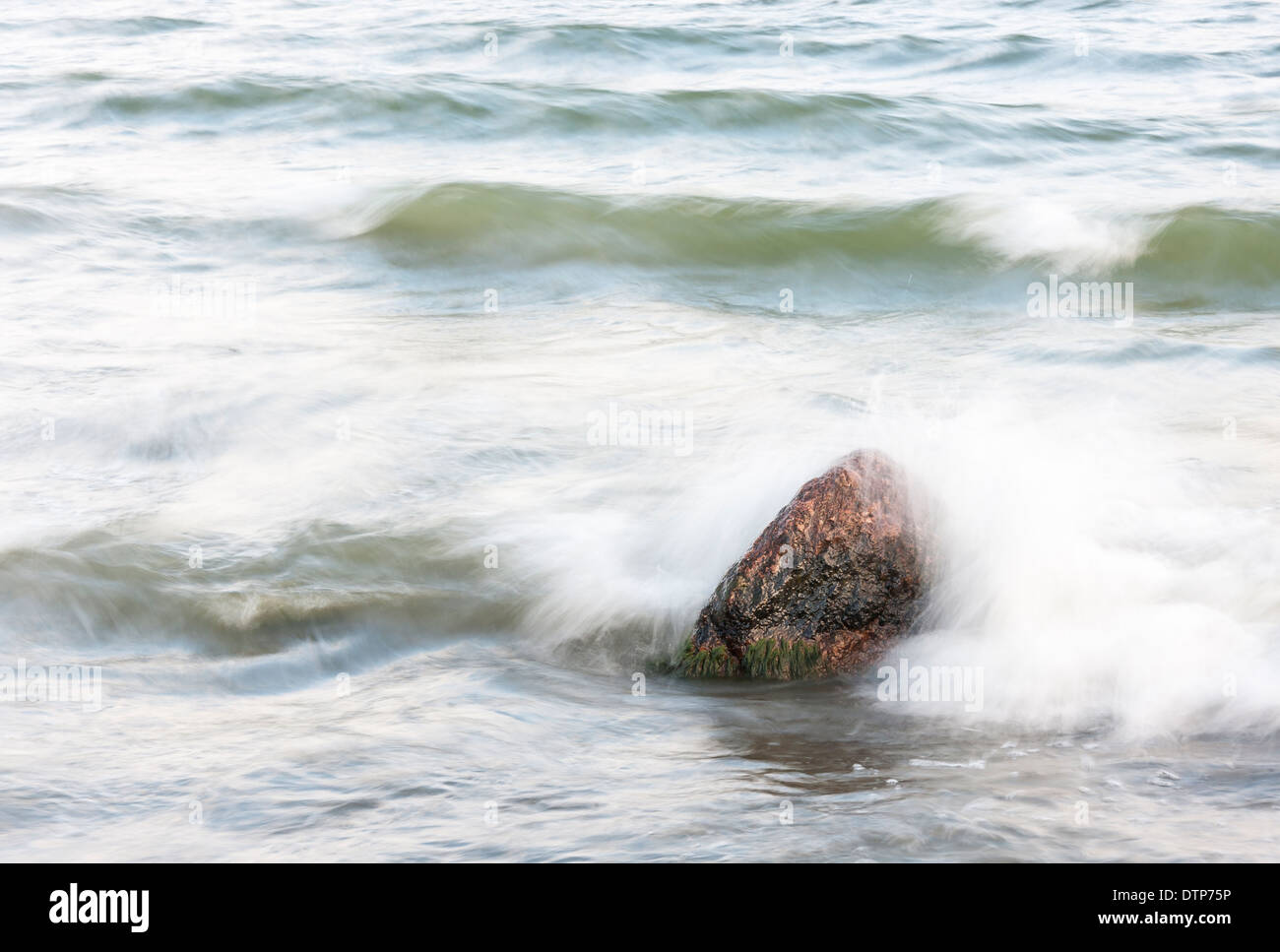 Stone sea soft hi-res stock photography and images - Alamy