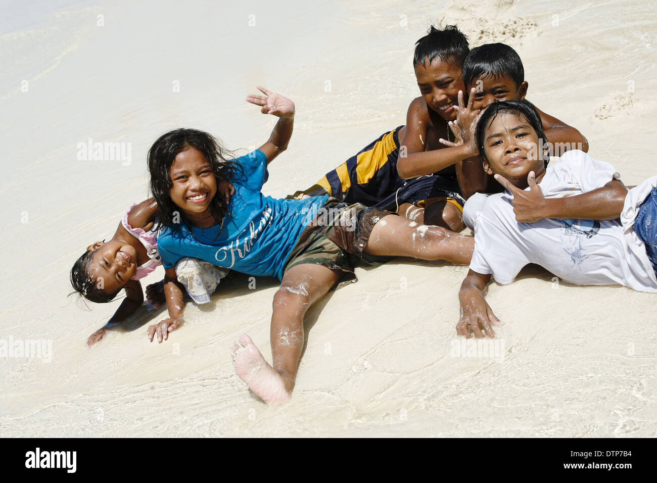 Philippine education hi-res stock photography and images - Alamy