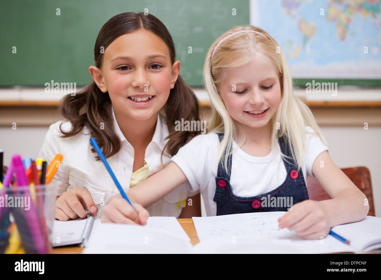 Classroom pupils assignment hi-res stock photography and images - Alamy