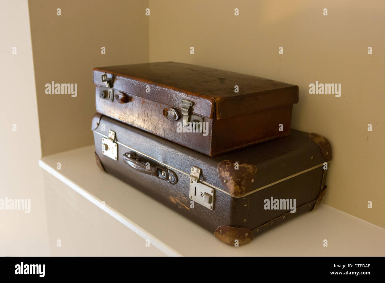 Two old style leather suit cases Stock Photo - Alamy