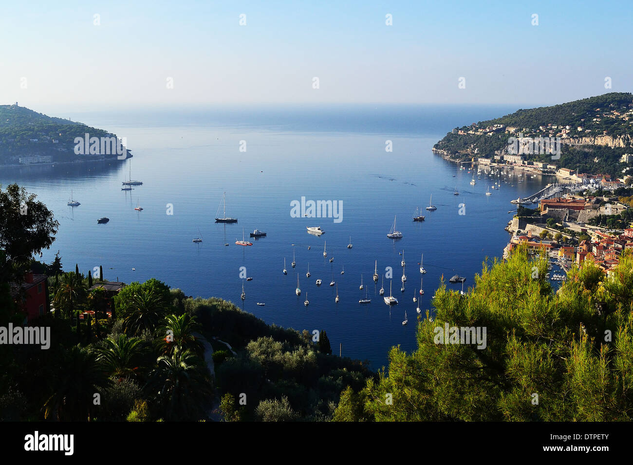 Nice france beach hi-res stock photography and images - Alamy