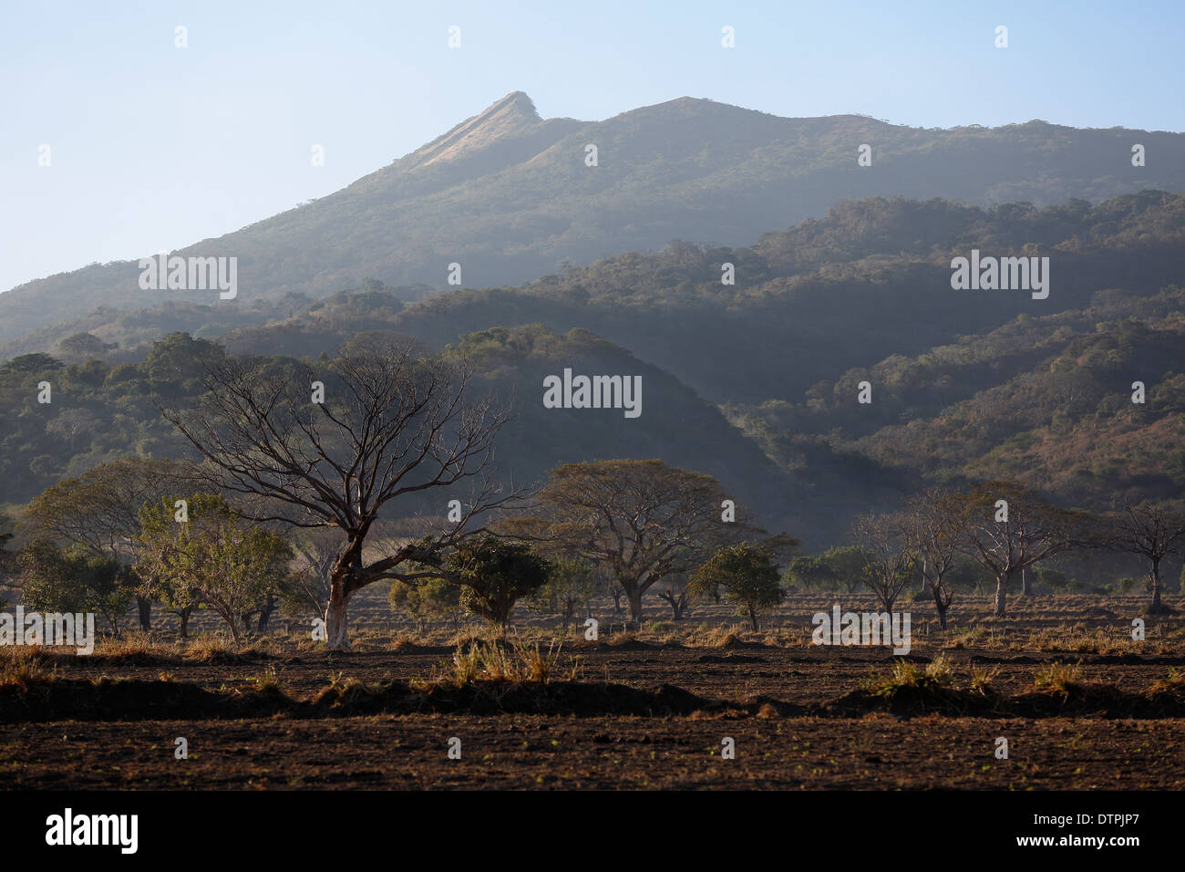 Cosiguina volcano hi-res stock photography and images - Alamy