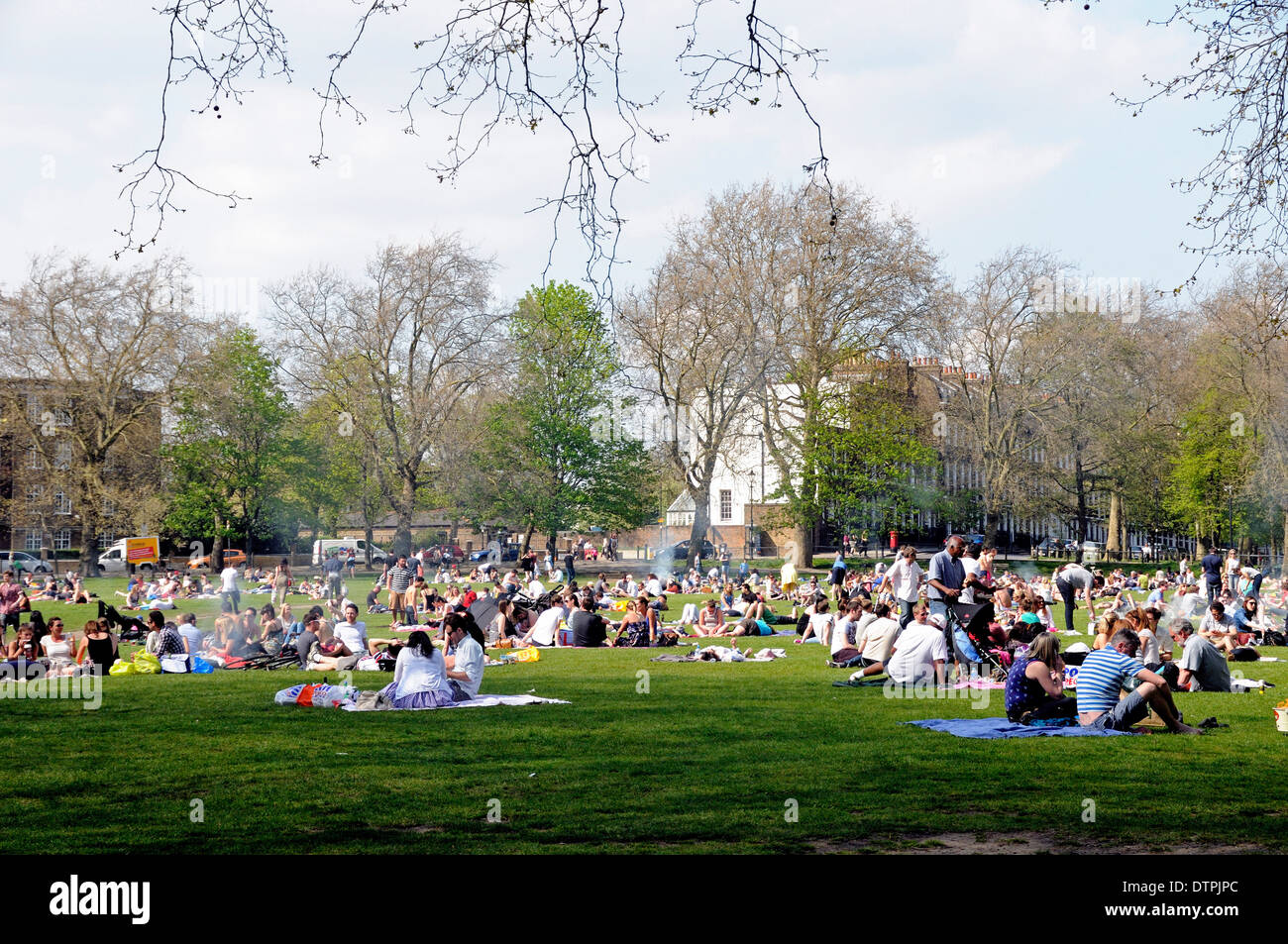 Highbury fields summer hi-res stock photography and images - Alamy