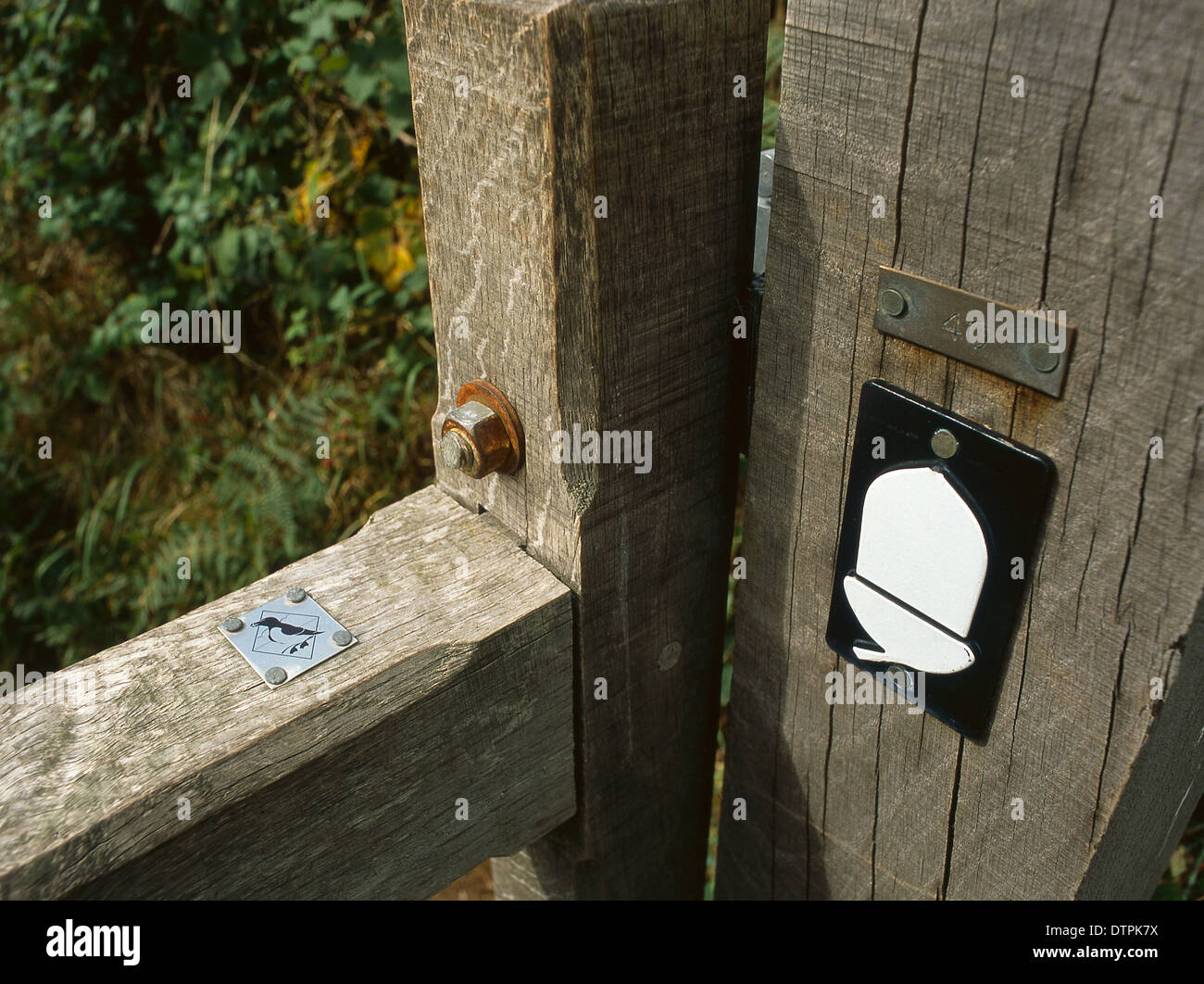 Acorn waymarkers hi-res stock photography and images - Alamy