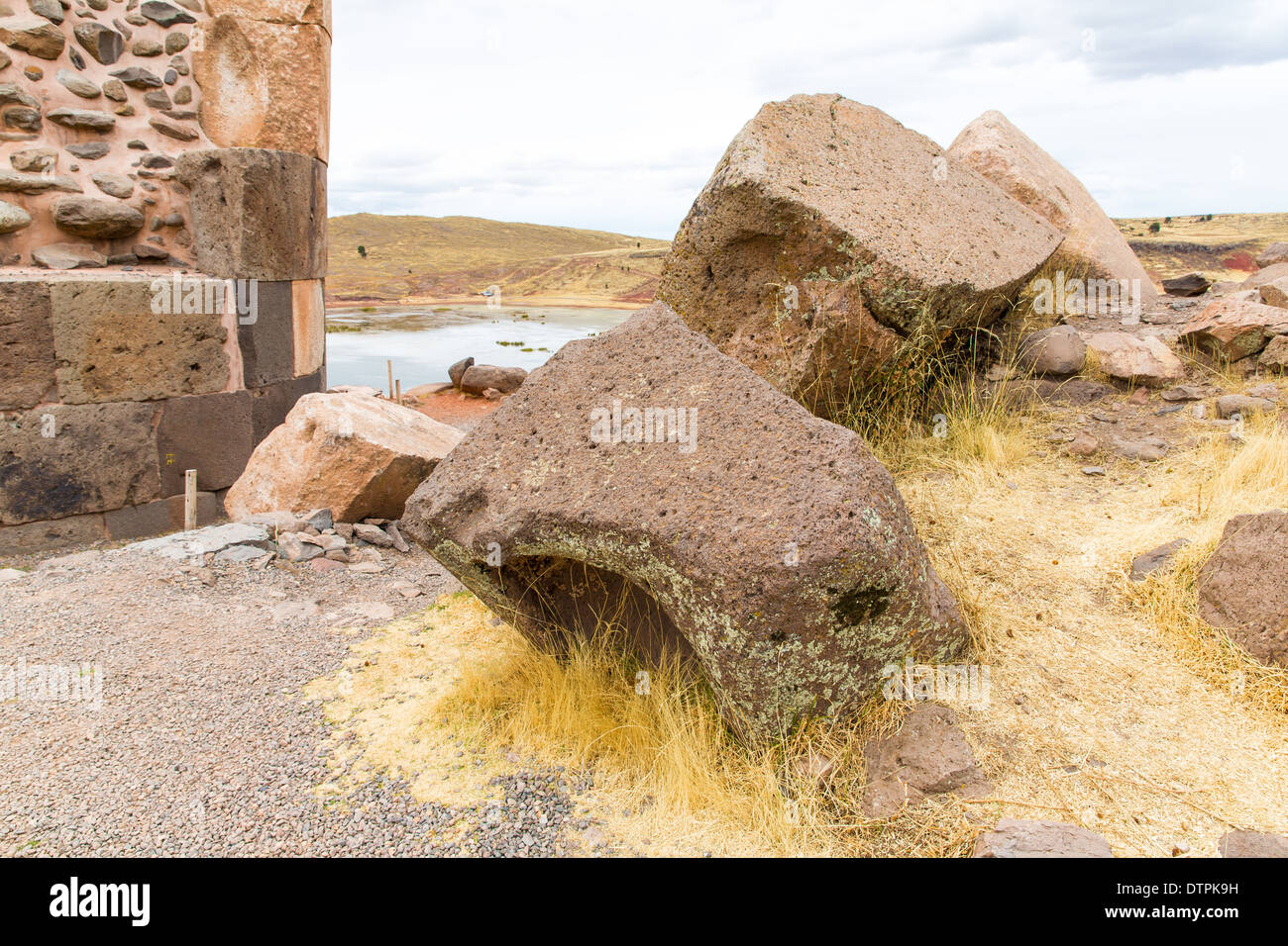 Funerary towers in Sillustani, Peru,South America- Inca prehistoric ...