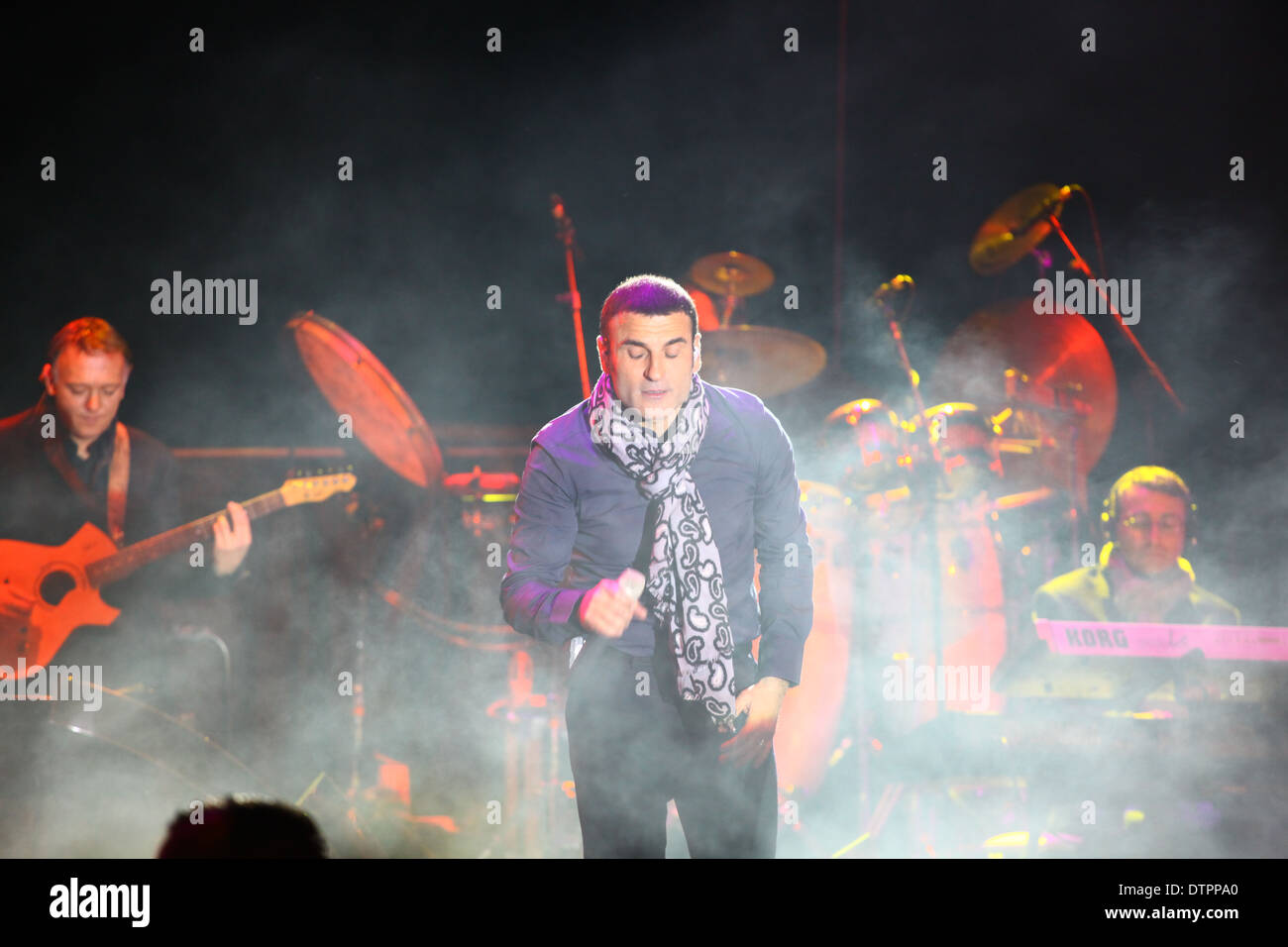 Neapolitan italian singer hi-res stock photography and images - Alamy