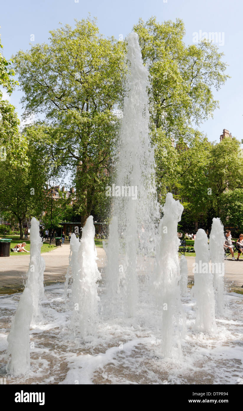 Water fountains in Russell Square, London Stock Photo - Alamy