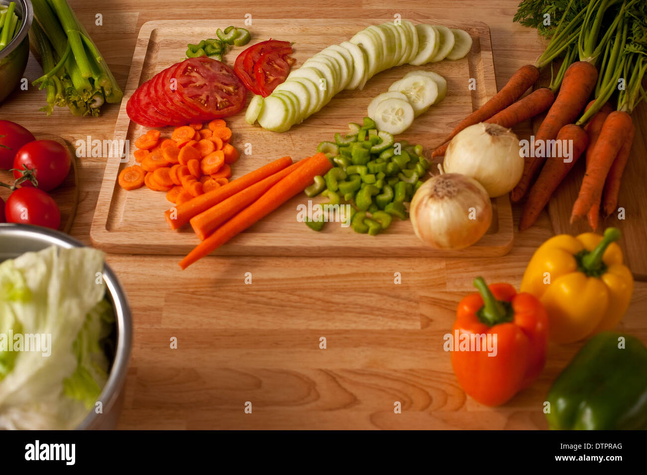 Vegtables on a cutting board, food preparation for a dinner stew Stock ...
