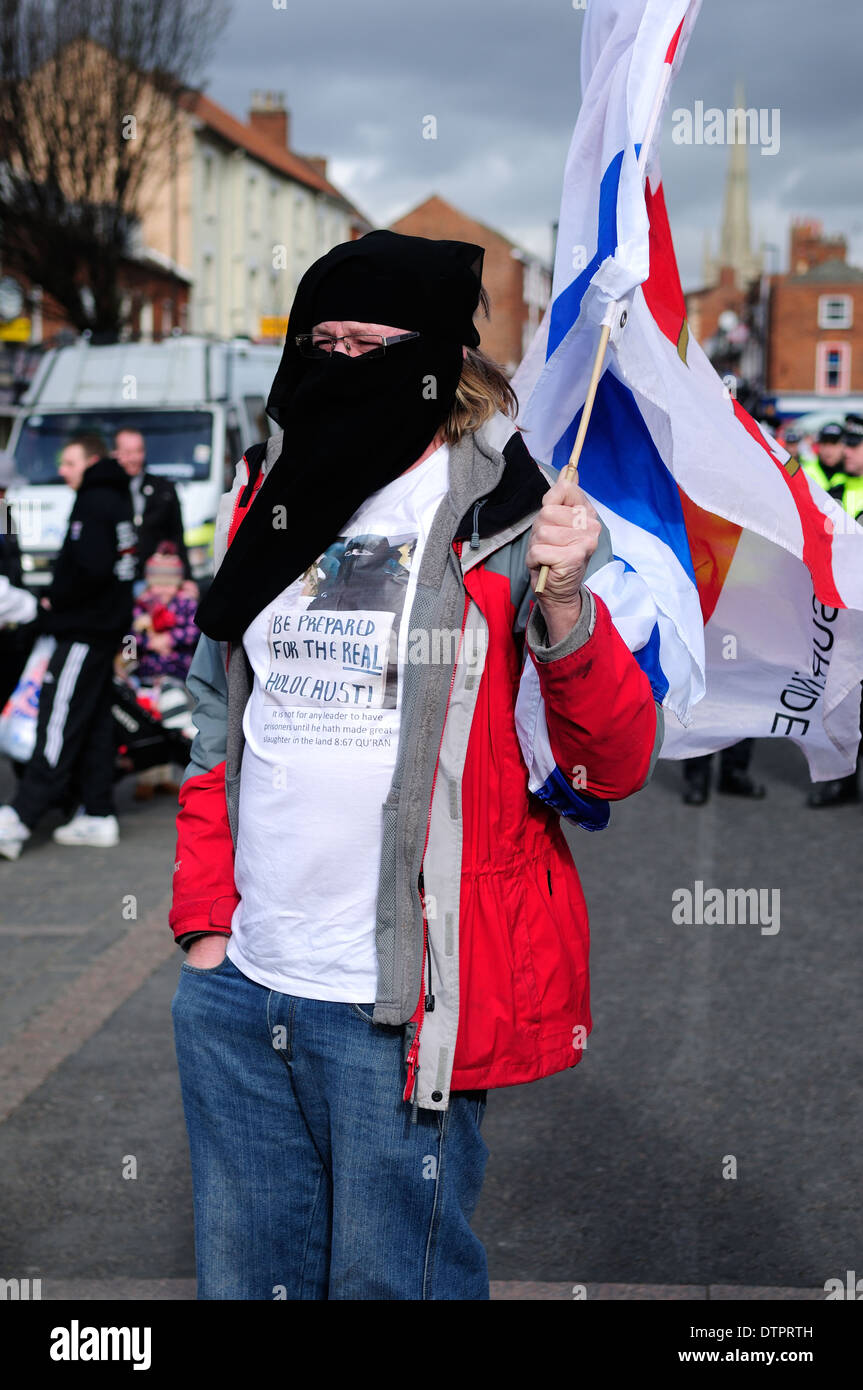 White man wearing burka hi-res stock photography and images - Alamy