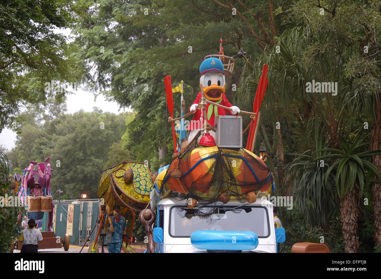 Donald duck walt disney cartoon hi-res stock photography and images - Alamy