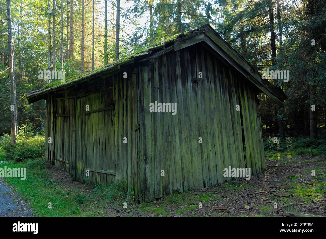 Old hut hi-res stock photography and images - Alamy