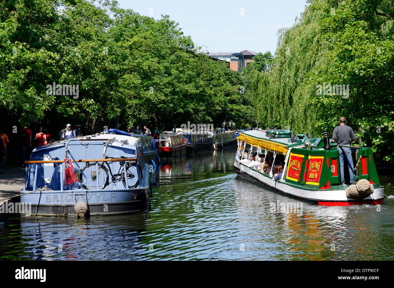 Colourful longboats on Regent's Canal in London Stock Photo - Alamy