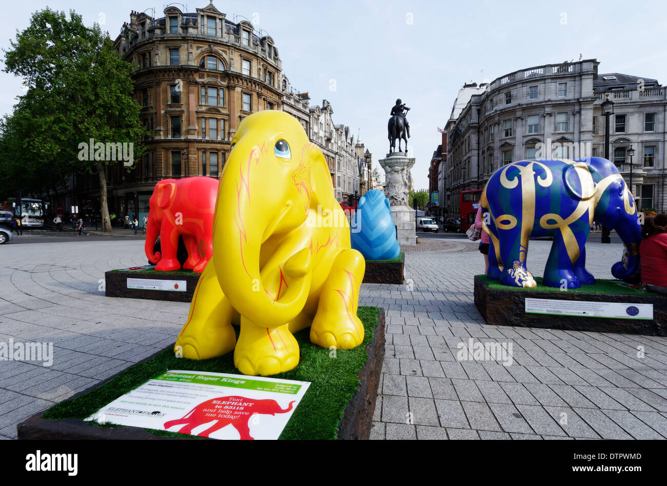 Coloured elephant sculptures in London Stock Photo - Alamy