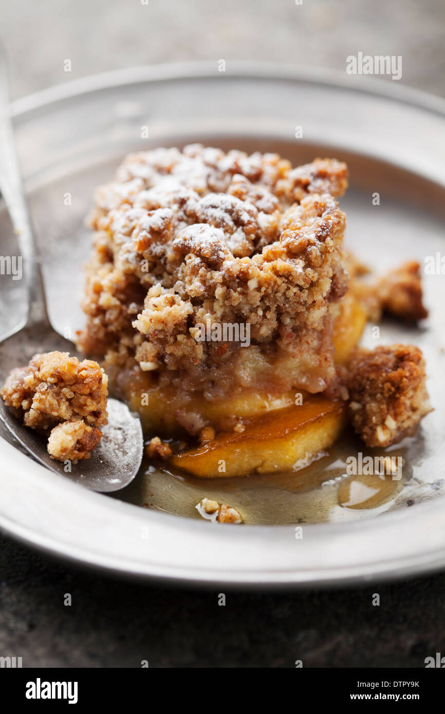 Apple crumble hi-res stock photography and images - Alamy