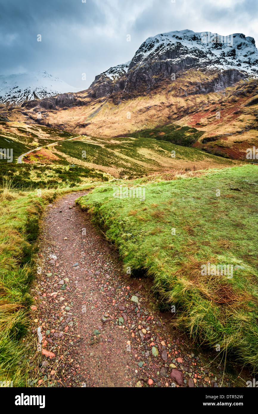 Scotland rain footpath hi-res stock photography and images - Alamy